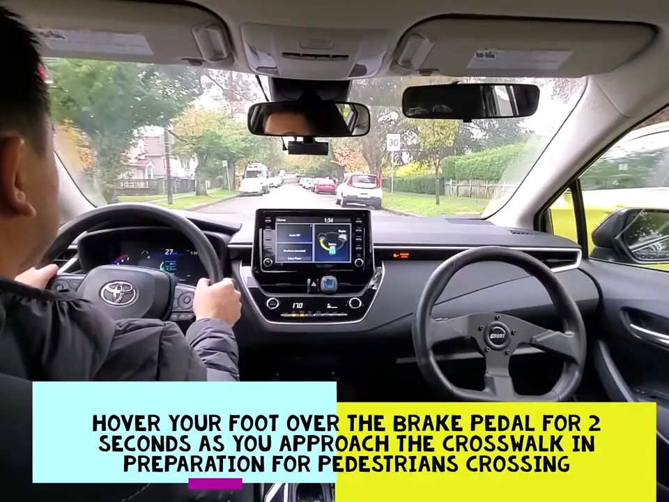 How to safely approach crosswalks - Class 7 & 5 - SenSen Driving ...