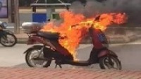 电动车事故频出,望大家看完注意安全!车祸合集
