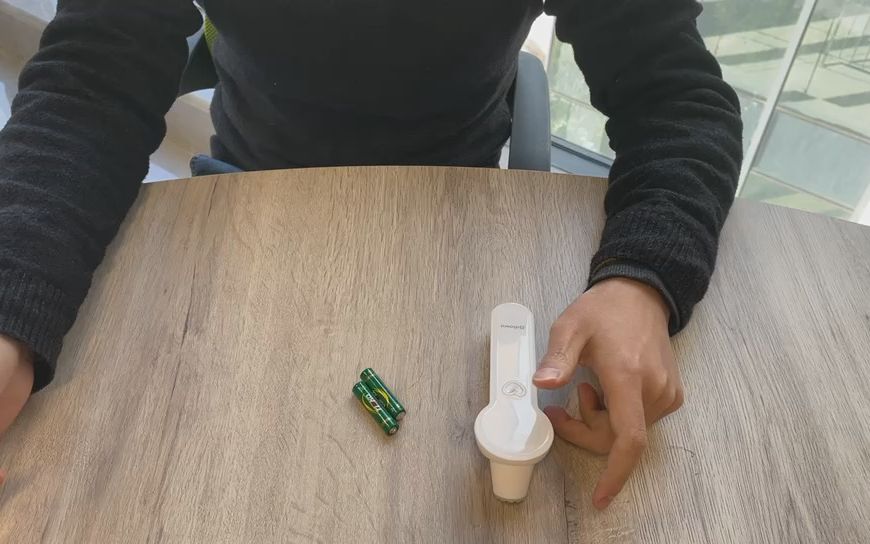贝乐智能耳温枪切换华摄度和摄氏度教程