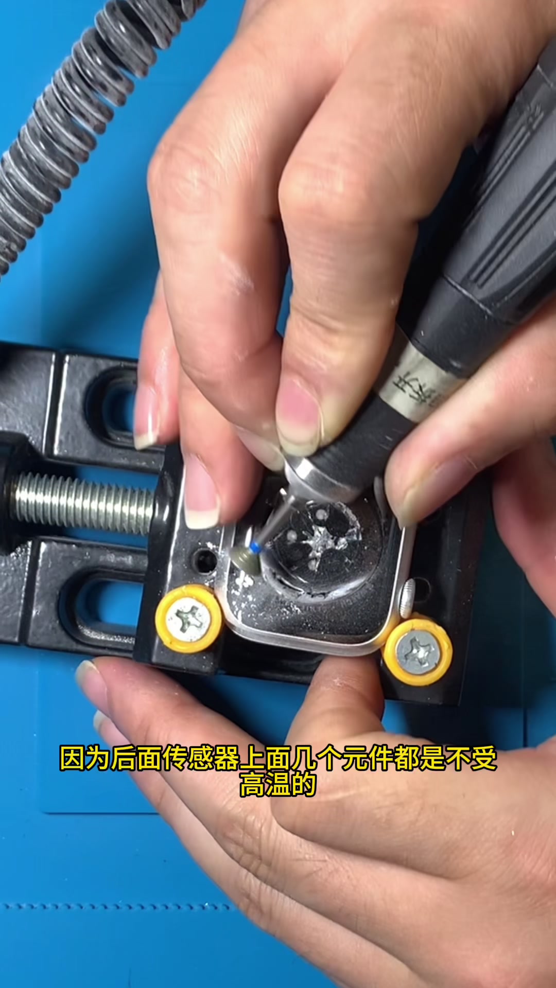 苹果手表applewatchS9后玻璃碎裂 原来还可以这样修复? S9换后玻璃