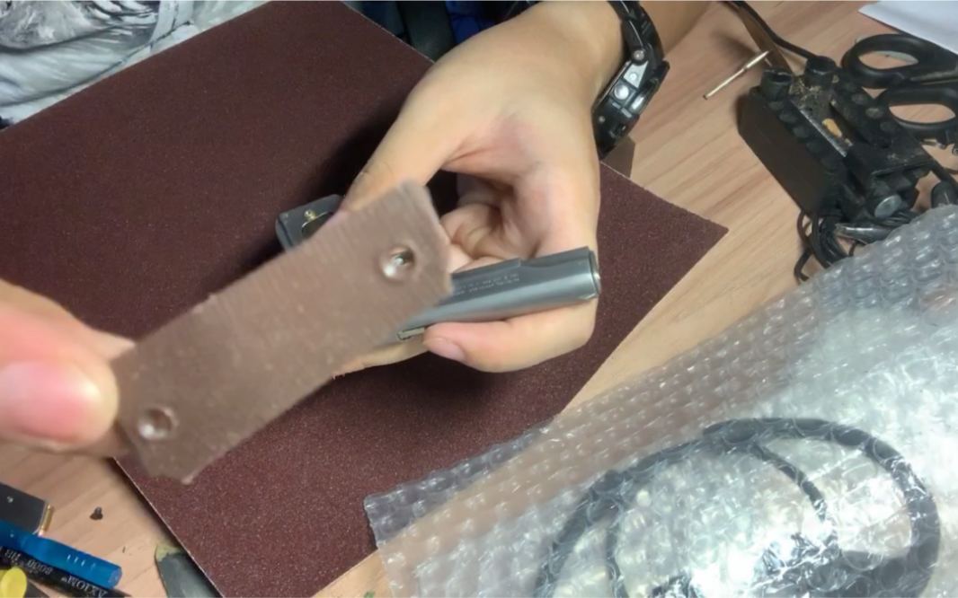 自制m1911模型实木握把