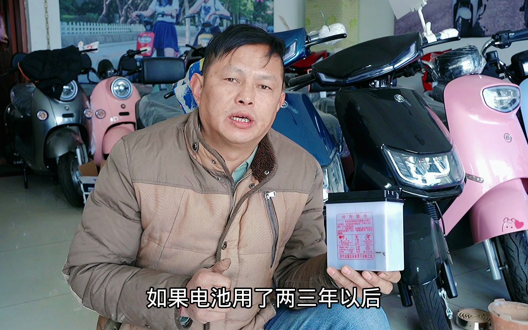 水电瓶加盐水真的能修复吗?看完测试,让你立刻了解是真是假