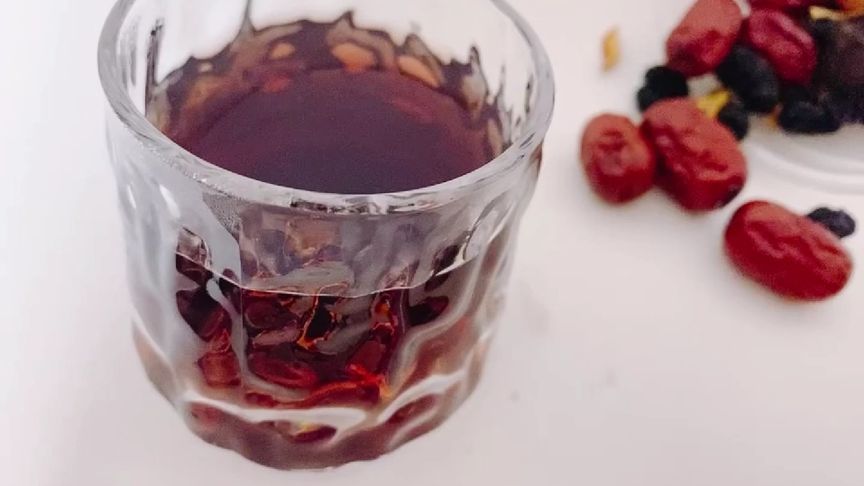 桑葚玫瑰茶,喝出好气色