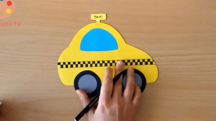 简易小手工,简单几何图形拼凑自制一辆可爱的的士出租车