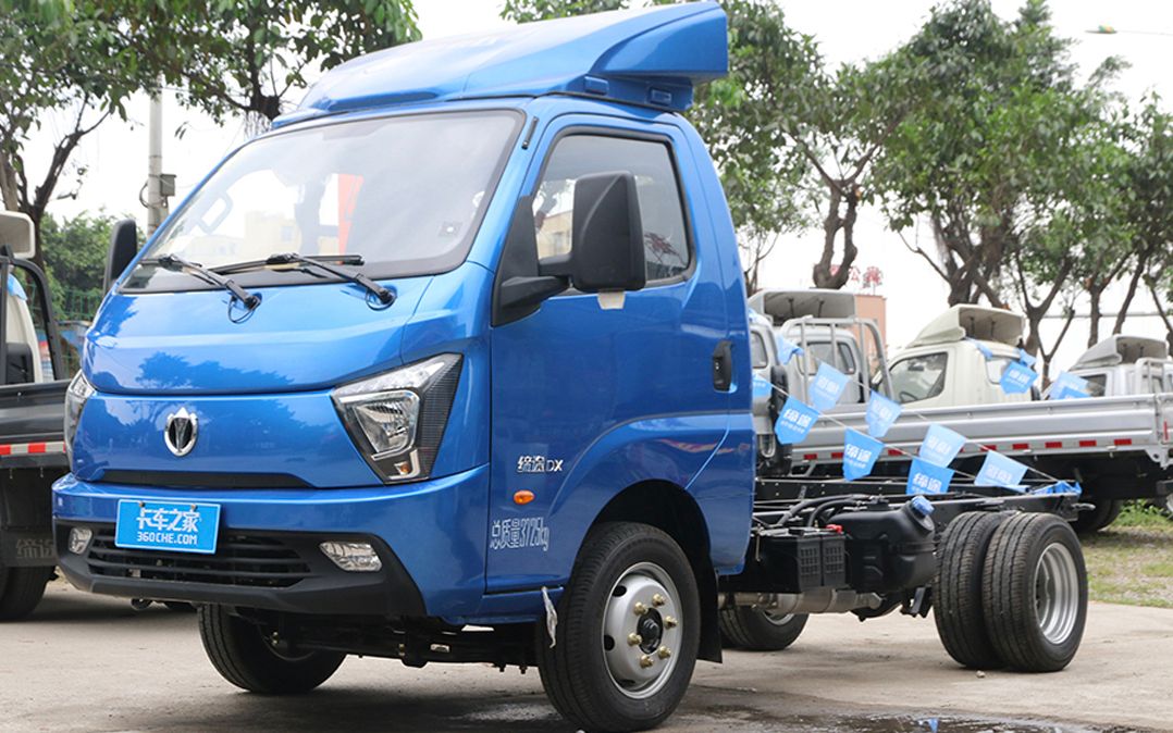 4种驱动形式,可搭配多尺寸货厢,这台小卡能火不是没道理