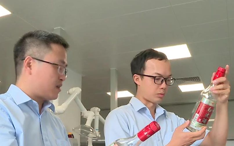 顺德酒厂:工会牵头组建劳模创新工作室 助力企业高质量发展