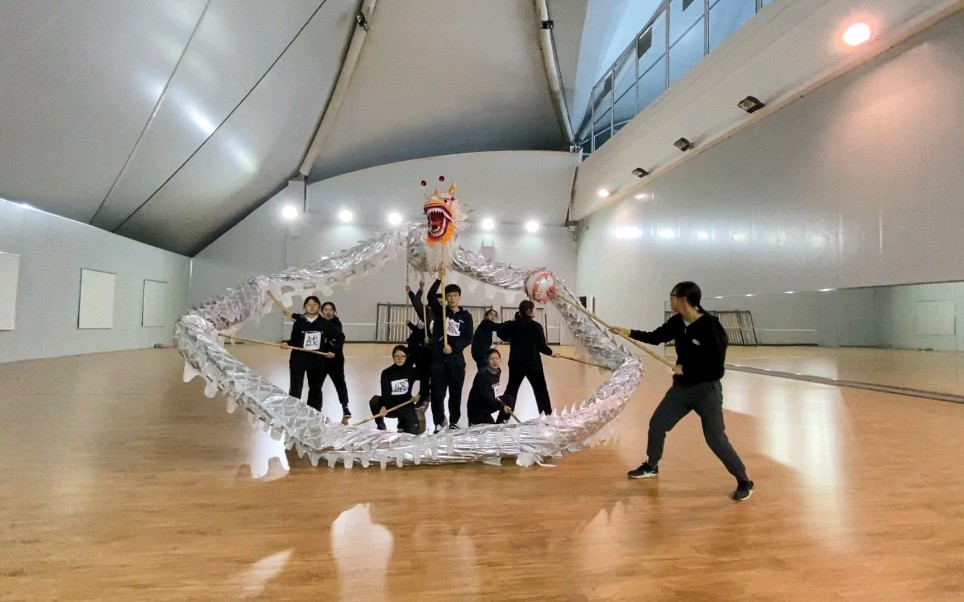 舞龙舞狮课期末展示
