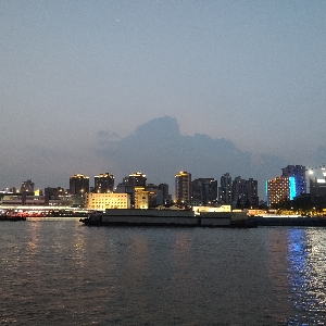 小哥哥5858 