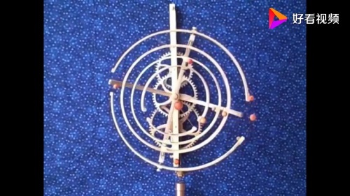 可以模拟天体运动的机械结构,高手的设计总会让人喜欢!