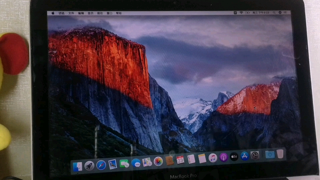 给09款老苹果macpro强制升级到苹果10.14.6系统学会了,老mac再现...