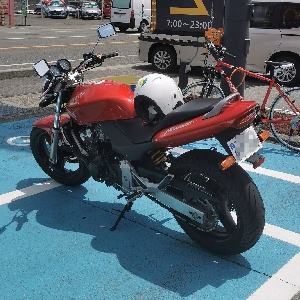 激进派车迷进教授 