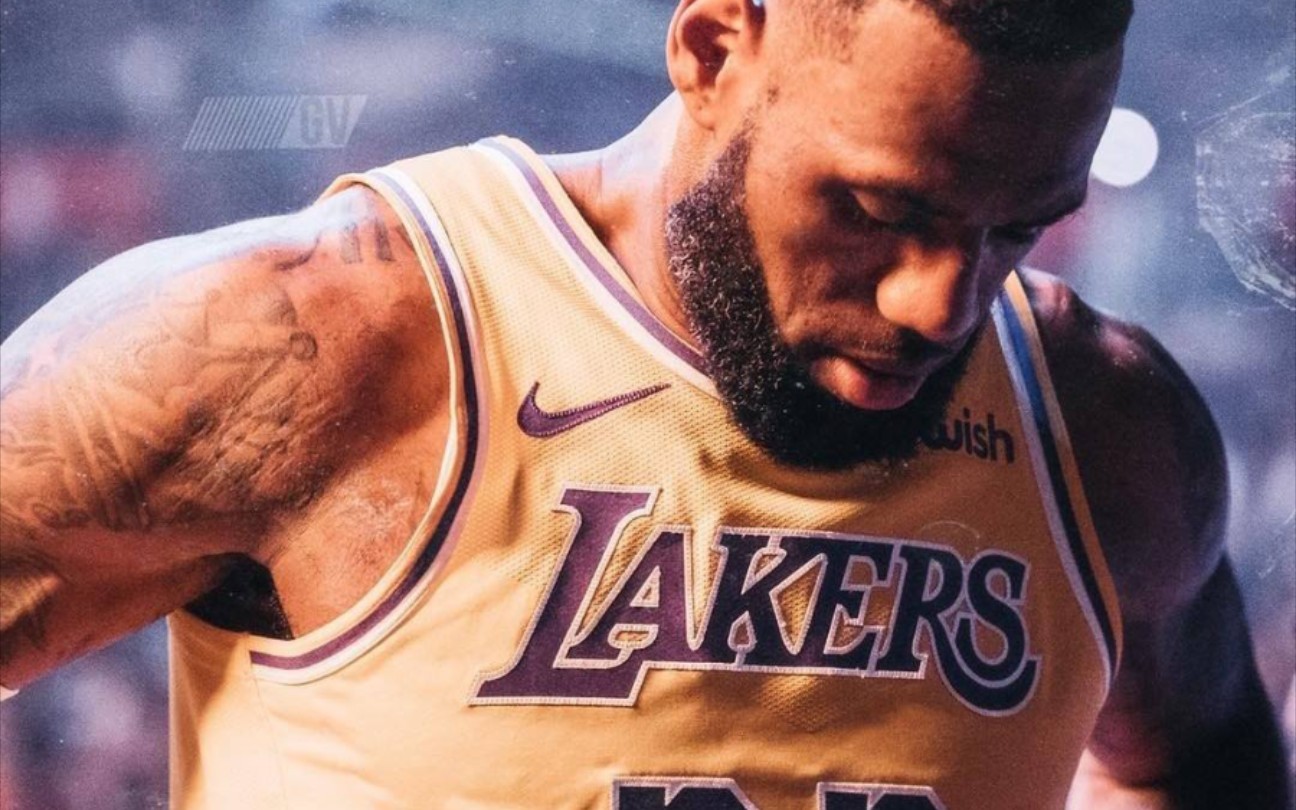 NBA2K22,king詹姆斯捏脸,上传的视屏估计有美颜吧?所以有偏差,请在...
