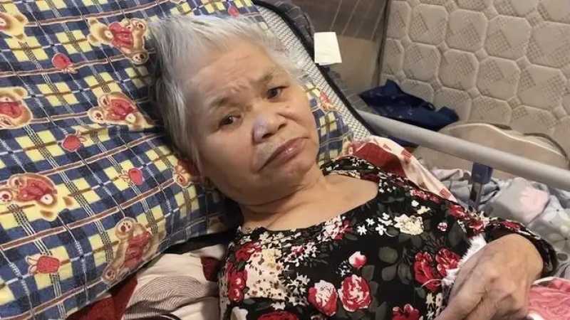 拿什么喂养你我的娘,葛根山药玉米糊糊,白米稀饭巧乐兹美滋滋!