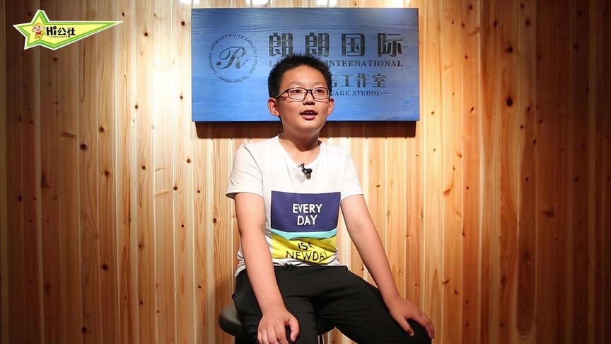 00后模仿家长言行!小学生的世界完全看不懂了