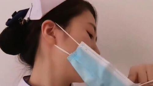 用过的口罩扔掉前要这样做,可以预防二次传播,这里面也有小知识!