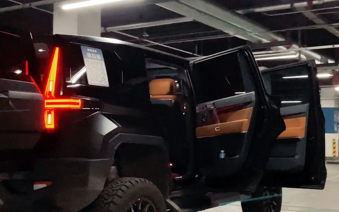 猛士丹拿扬声器