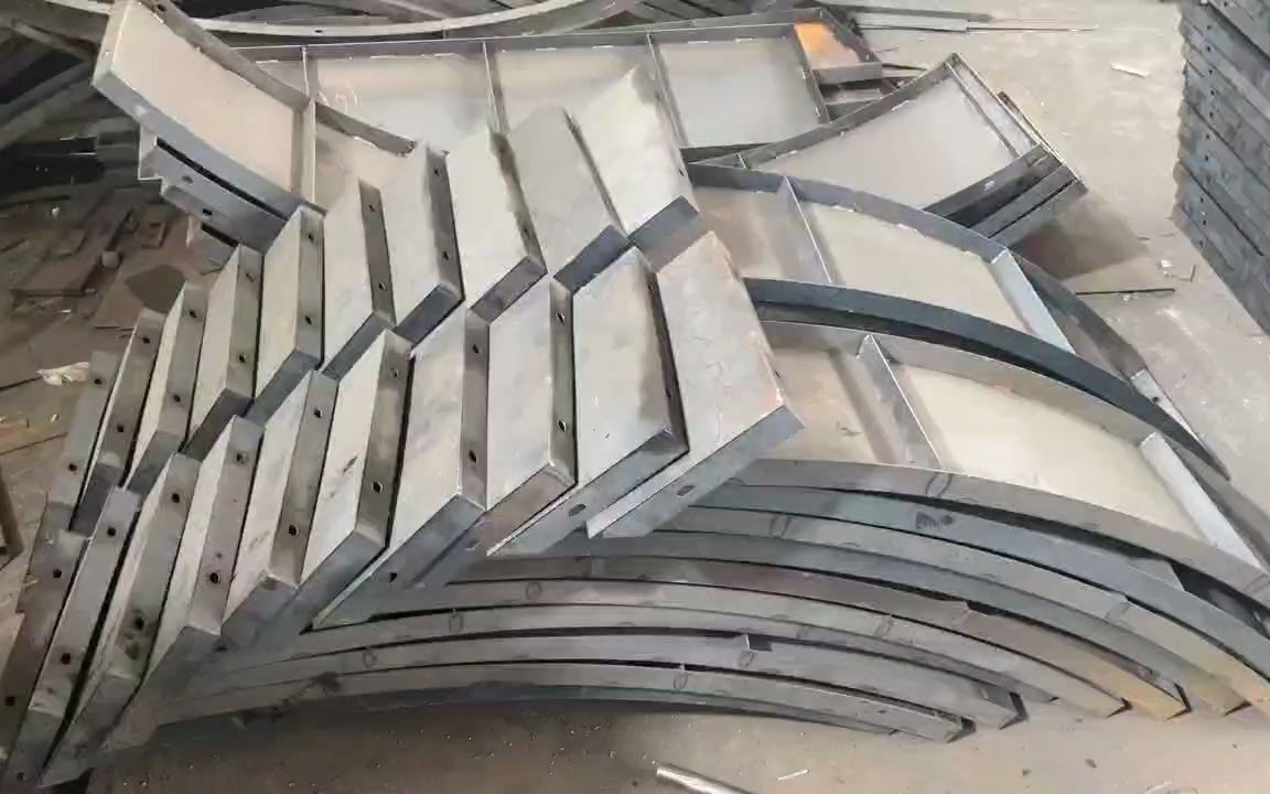 拱形骨架护坡钢模具