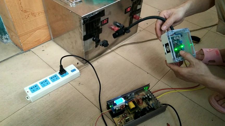 床车锂电池充电关键部件,大功率自动升降压恒流恒压模块组装调试