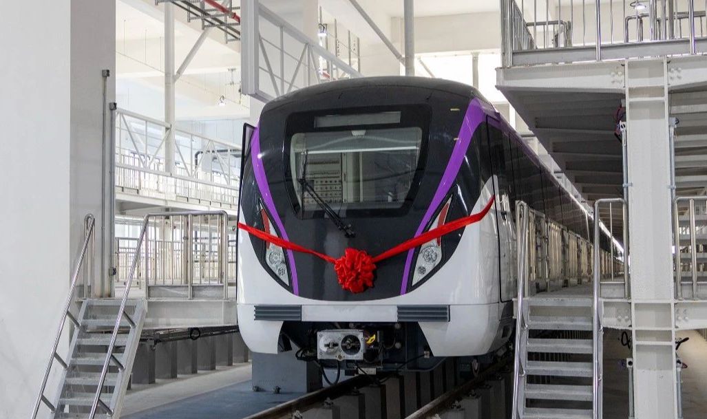 天津轨道交通Z4线首列车