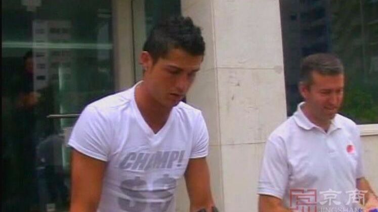 足球巨星C罗的成长史:天才少年终于成长为超级巨星