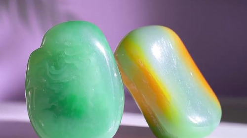 别再傻傻分不清!翡翠与玉石的三大本质区别,看完秒懂