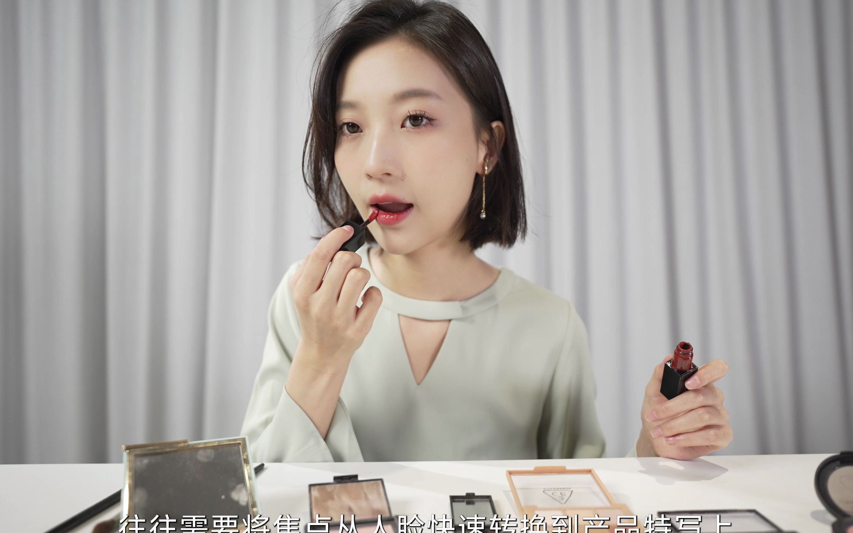 操作教程 | 如何设置[产品展示设定],无需遮挡脸部,快速对焦展示物?