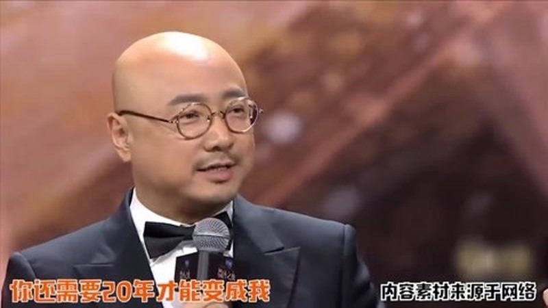 撞脸徐峥尼格买提同框对比,笑称:徐峥就是2年后的我