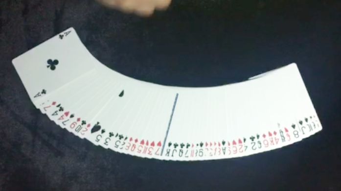 适合新手的扑克牌魔术教学,1分钟学会效果神奇