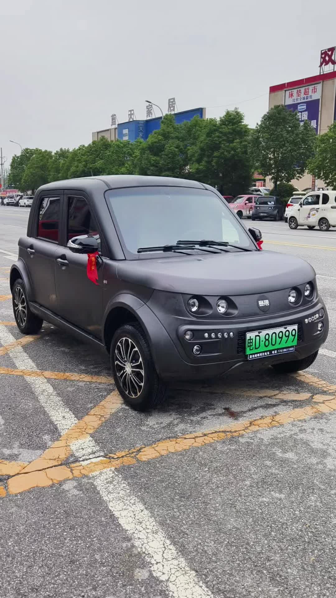 森地嘟嘟四门黑武士给江苏省粉丝安排一台#森地嘟嘟 #嘟嘟网红电车 #...