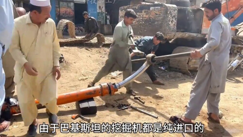 巴基斯坦将变形的液压活塞杆进行矫正,再次电镀跟新的一样!