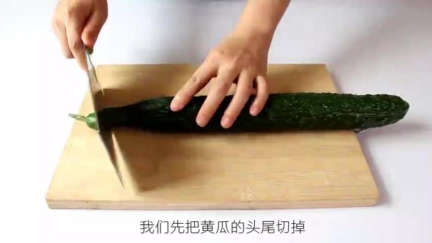 酒店里的黄瓜原来是这样切的,吃了这么久,终于知道正确切法了