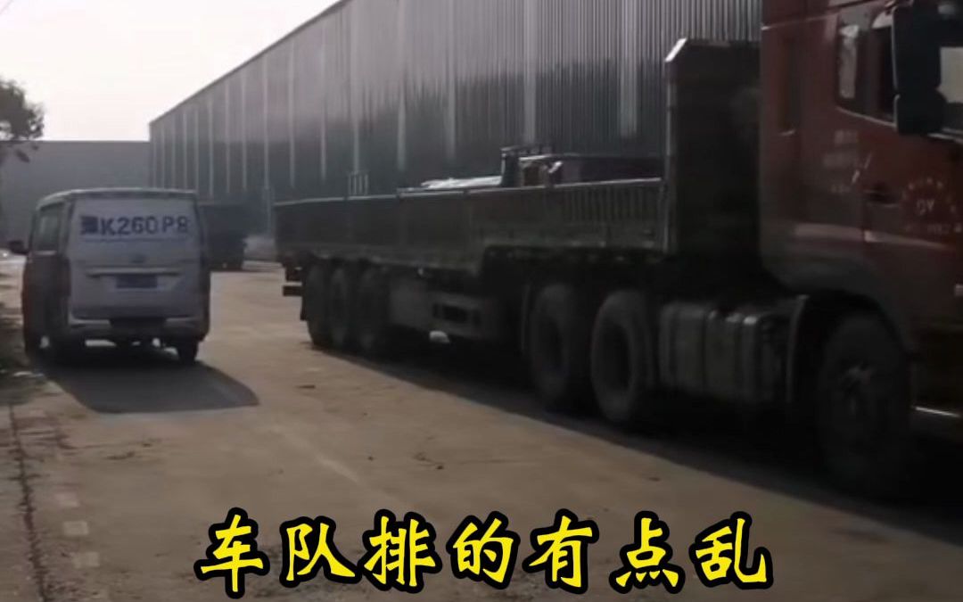 镀锌钢管常用规格都有,拉货的车队来了-家具管、护栏管、童车管、...