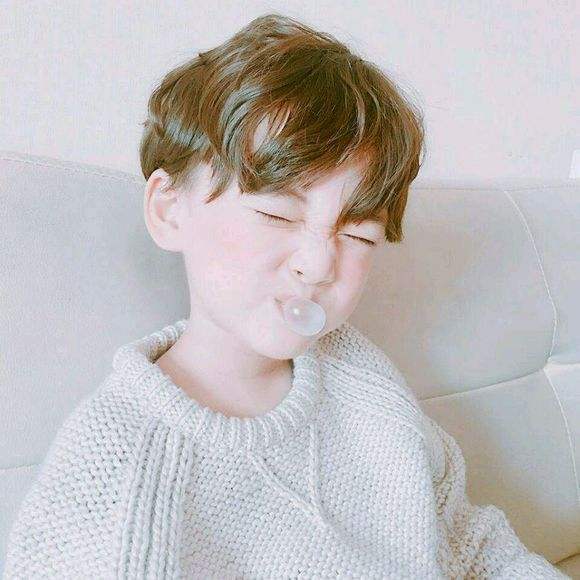 拂柳子爱 