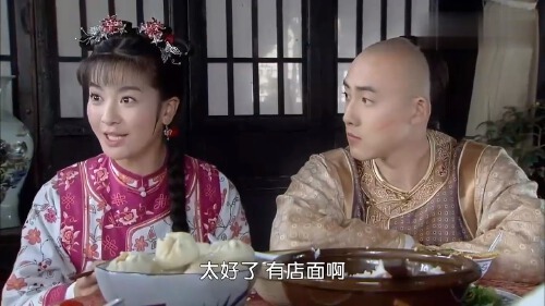 新还珠格格:小燕子要爆猛料,永琪极力阻止,晴儿一脸暧昧