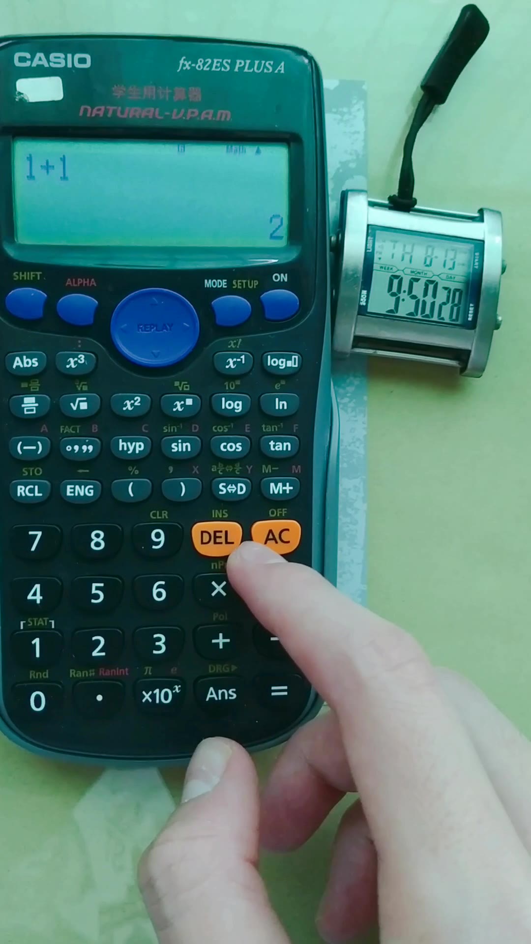 【怪物猎人扳手腕教学】当你学会这招,连点器都单挑