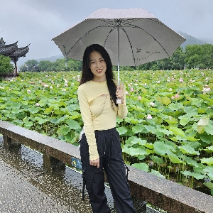 一只野生锅包又 
