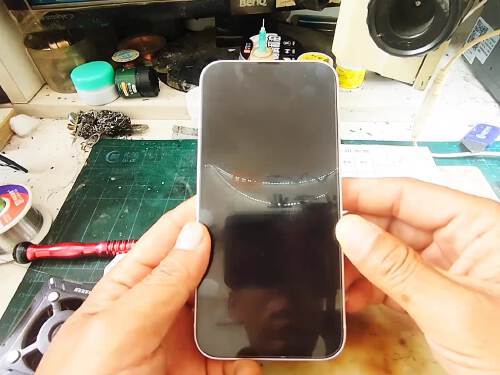 苹果13不开机电流卡120