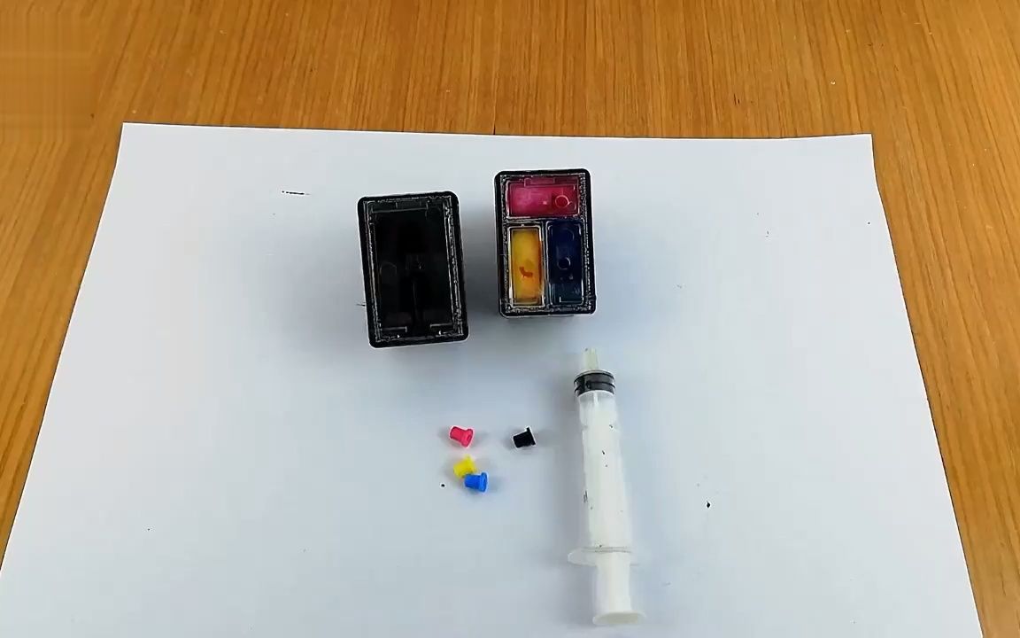给墨盒排空气——适用有空心塞大孔墨盒
