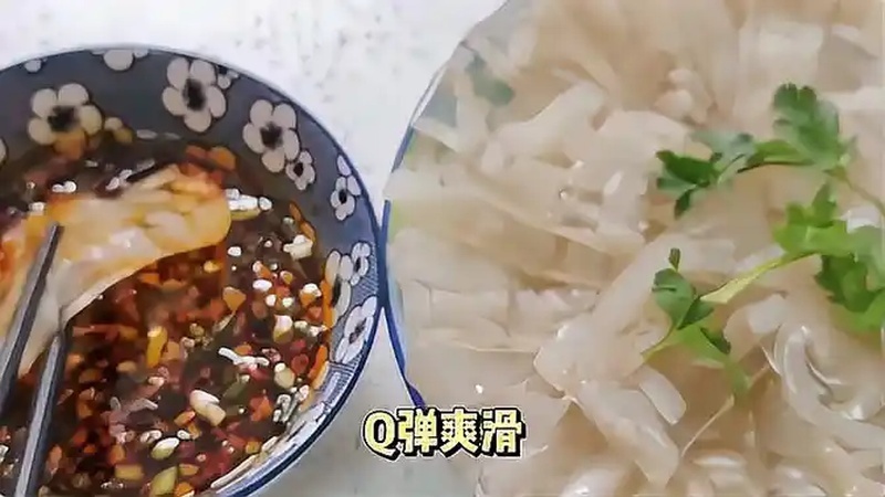 教你水晶皮冻的正确做法,掌握这3点,做出的皮冻晶莹剔透又Q弹