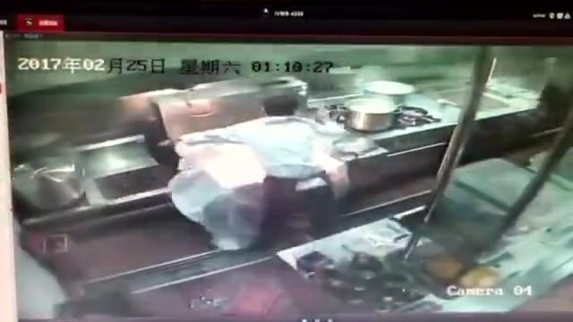 餐饮厨房起火的过程,消防安全真的应该重视啊