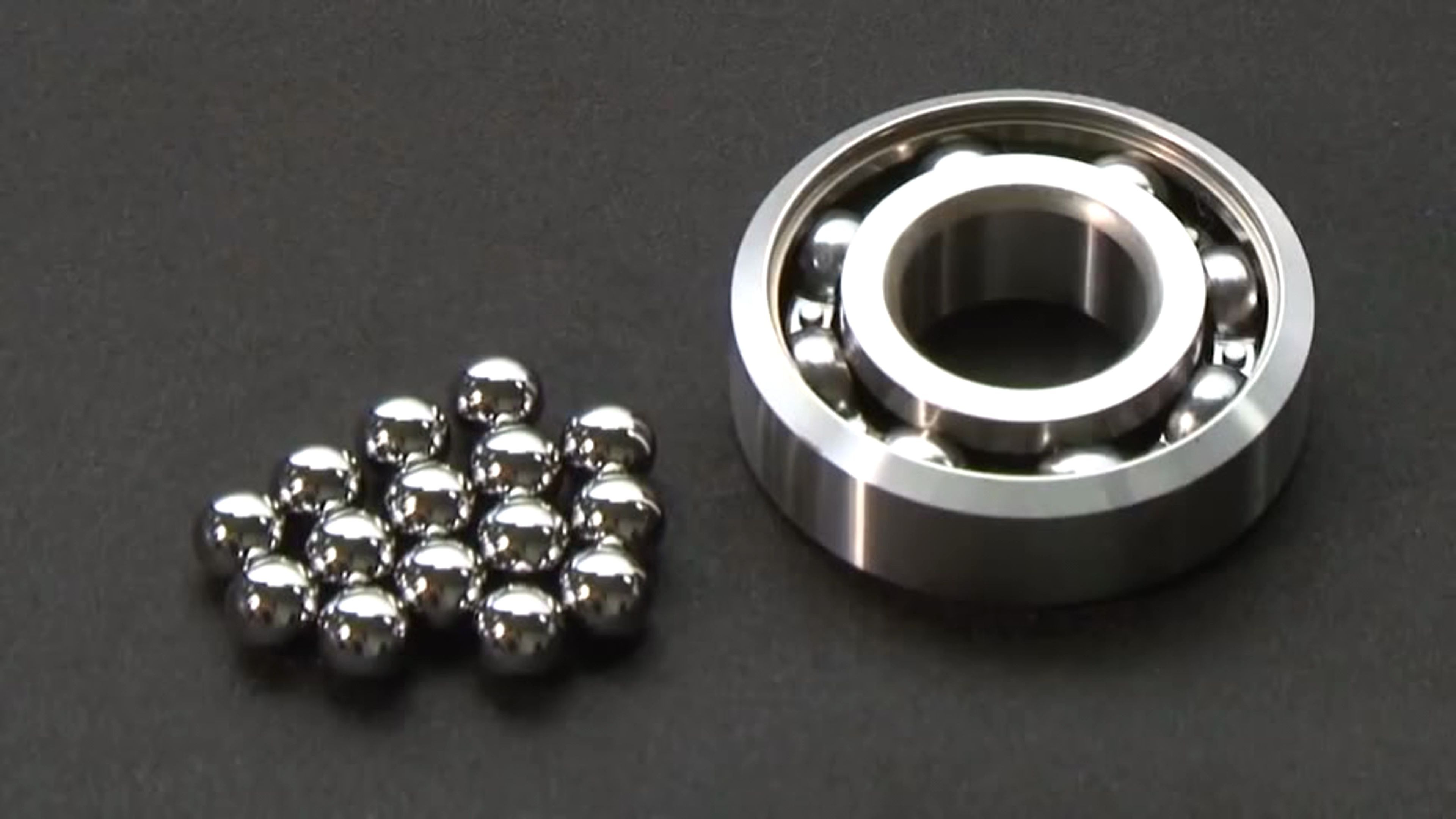 轴承滚珠加工过程