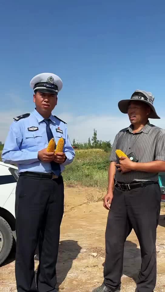 操心的徐书记 农民秋收季,红寺堡区河兴村支部书记徐东升,为了百姓...