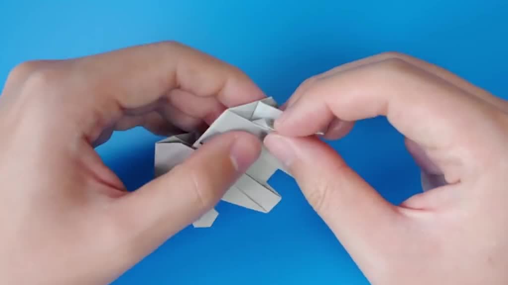 入门折纸课:怎么进行立体纸大象制作教程