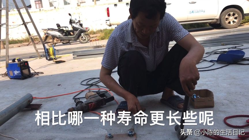 农村搭彩钢瓦房子包工包料一平方需要多少钱?它的使用寿命是多久