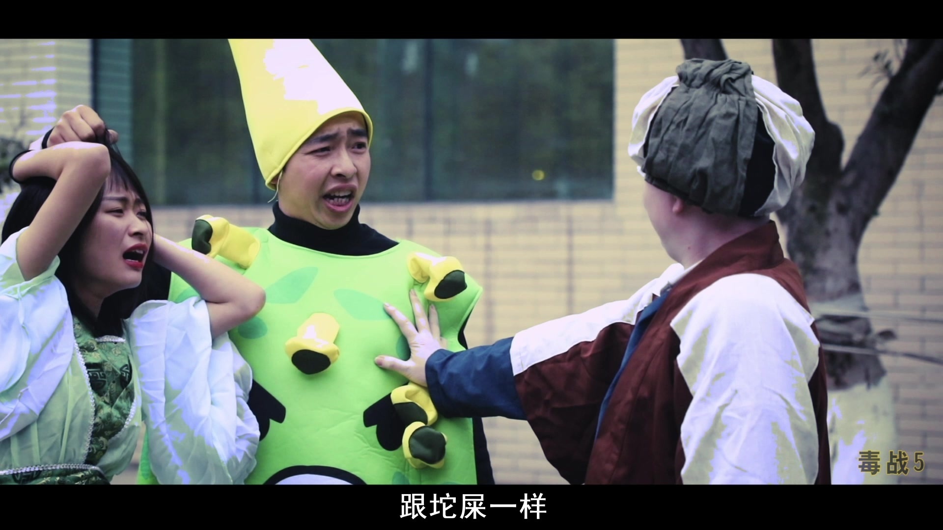 奥特曼大战新冠病毒!只要你相信光,你就不会被感染