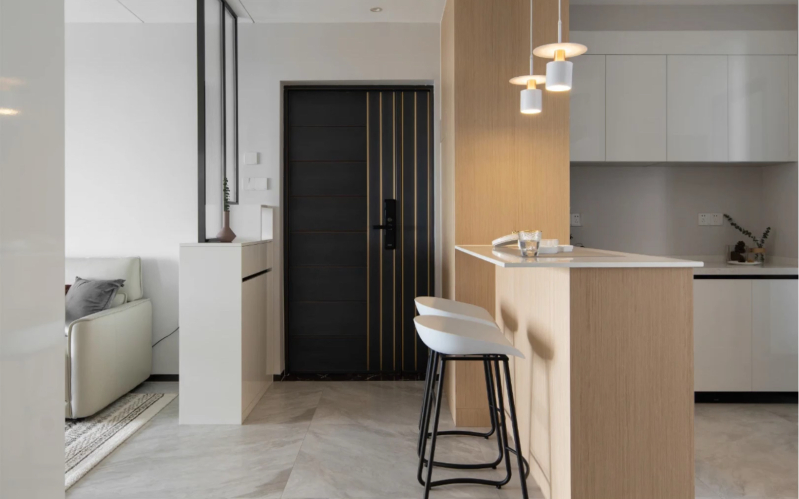 无玄关!进门就是客餐厅,鞋柜如何布置?