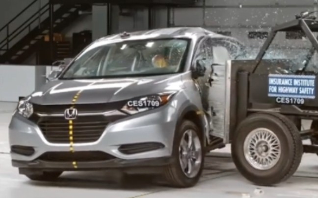 2016款本田HRV 侧面碰撞测试(第二次)