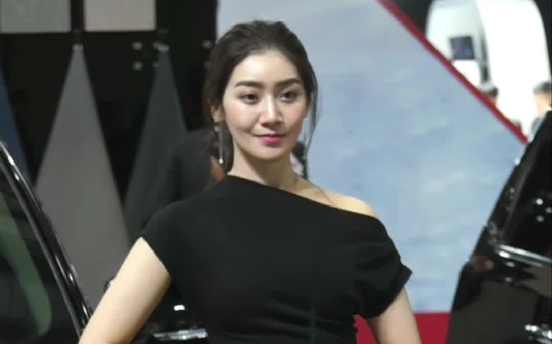 韩国美女车模饭拍LEE MIRE (李美来)
