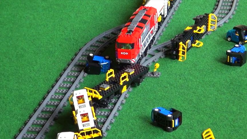 轨道车玩具:有趣又好玩的轨道车模型,复杂的轨道,需要好好设计
