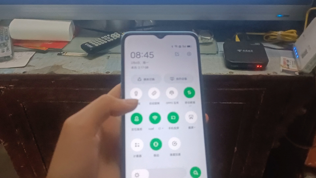 无线投屏器使用方法